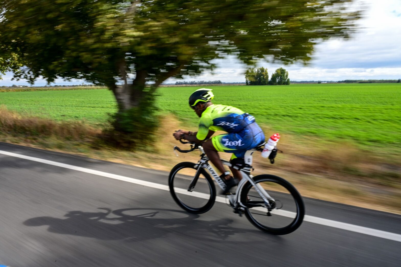 A Look into the IRONMAN Triathlons - SportsEvents Magazine